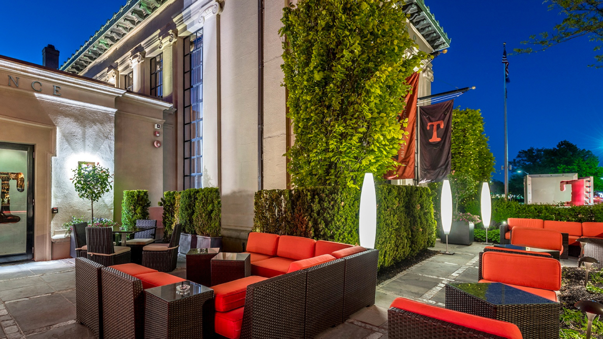 Tellers to host top chefs for charity dinners • The Long Island Times