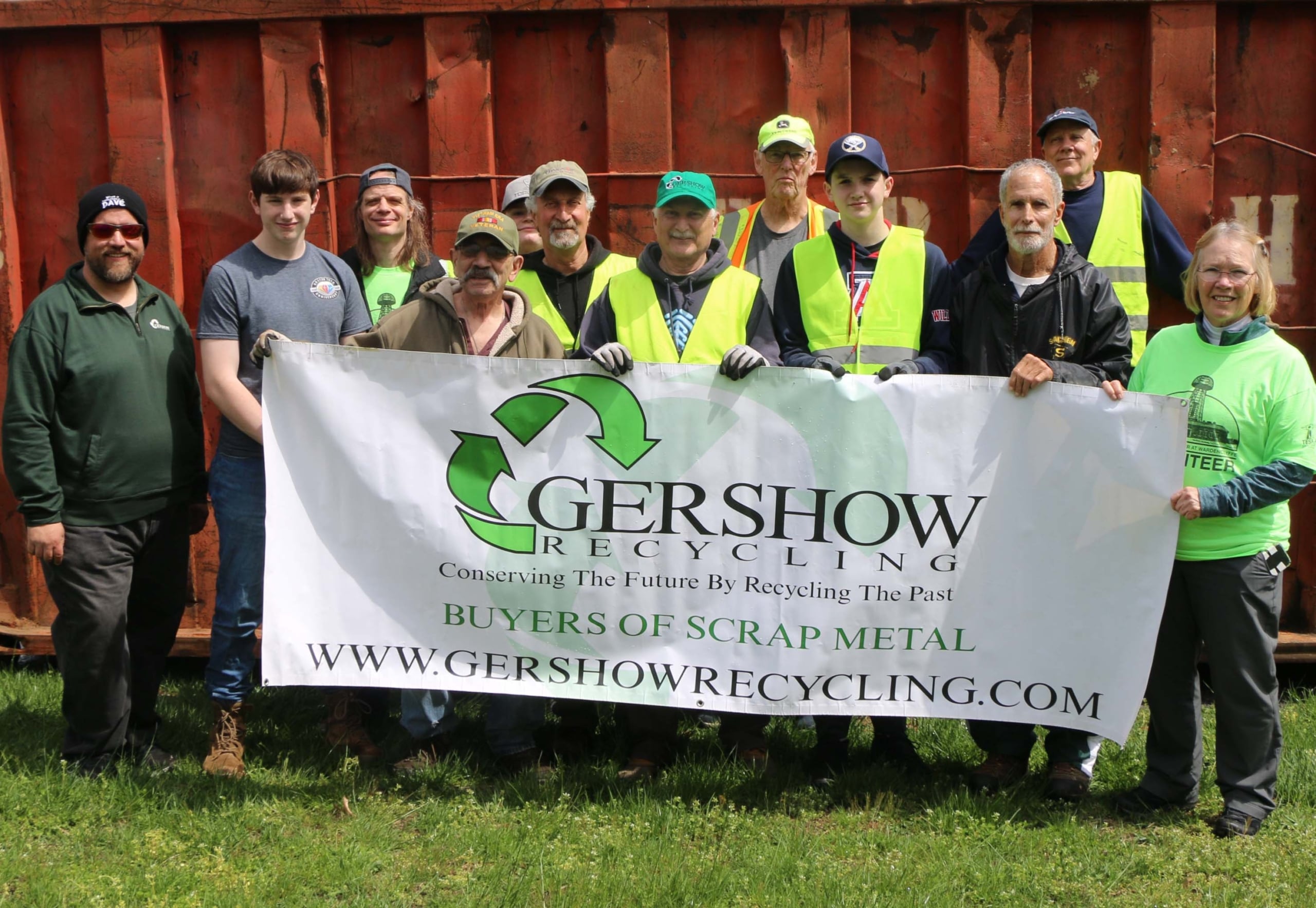 Gershow collects scrap metal to benefit Tesla Science Center – The Long ...