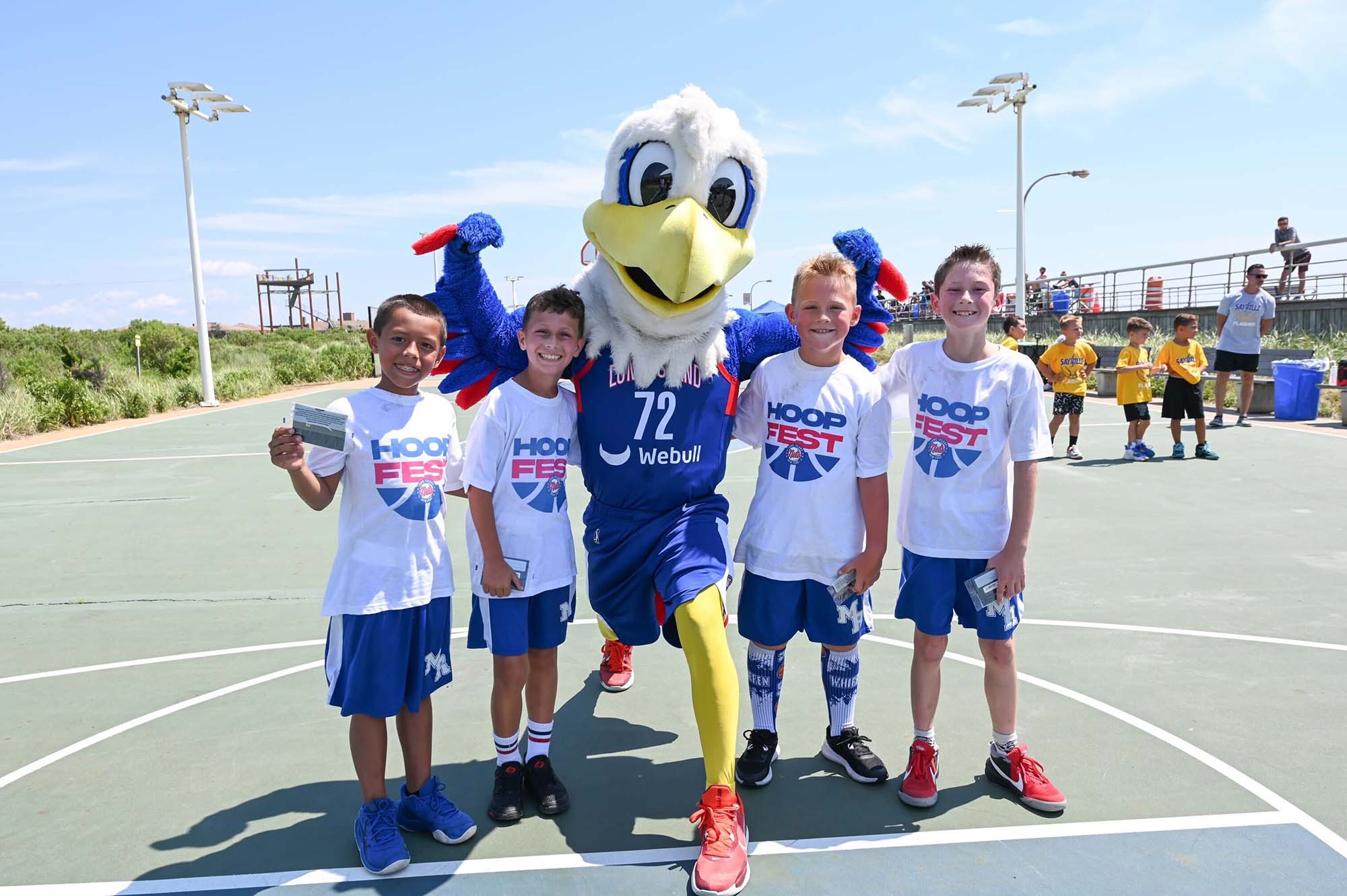 LI Nets host youth basketball tourney at Jones Beach – The Long Island ...