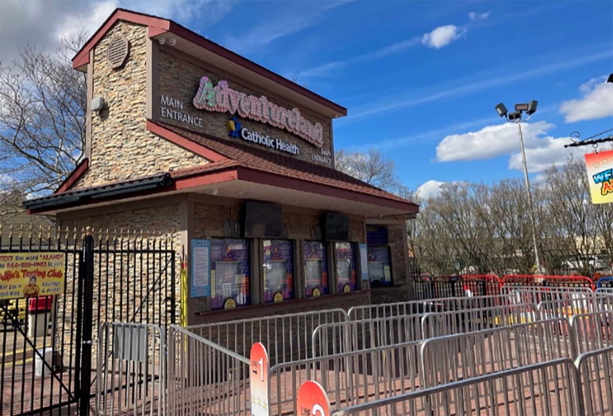 Adventureland freezes its prices for 2025 – The Long Island Times
