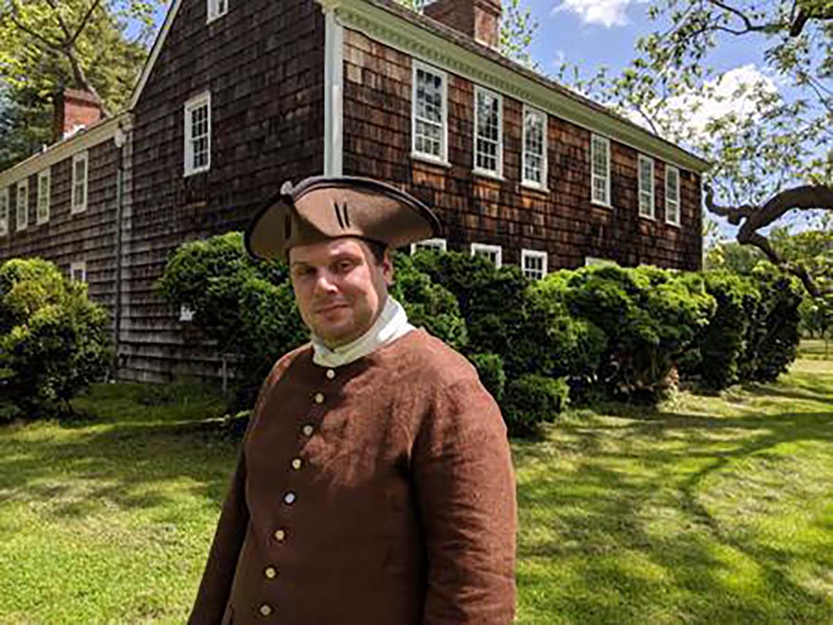 Spies share stories at interactive historical house tour in Setauket ...